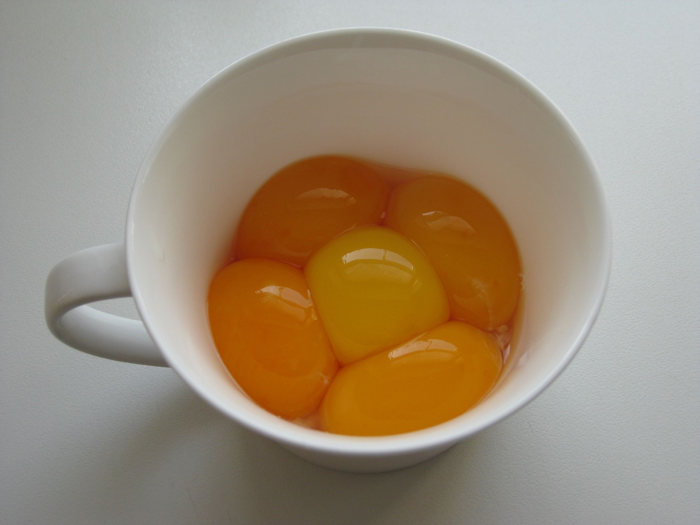 Geröstete Knödel mit Ei